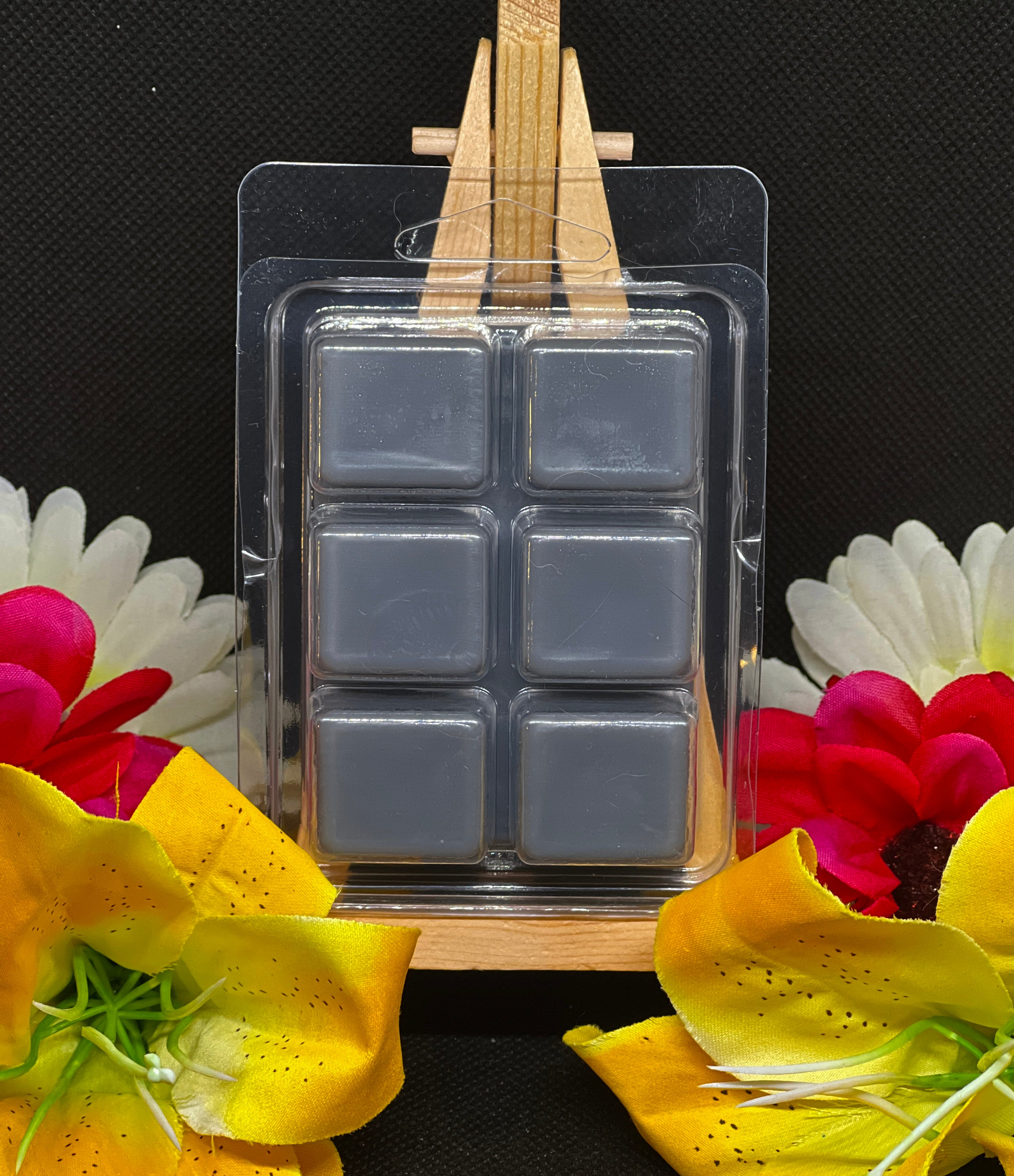 Black Cherry Clamshell Wax Melt – BellaQuinn Creations